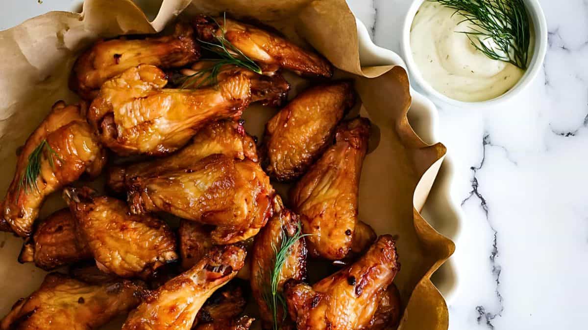 20 Chicken Wing Recipes That’ll Have Everyone Lickin’ Fingers