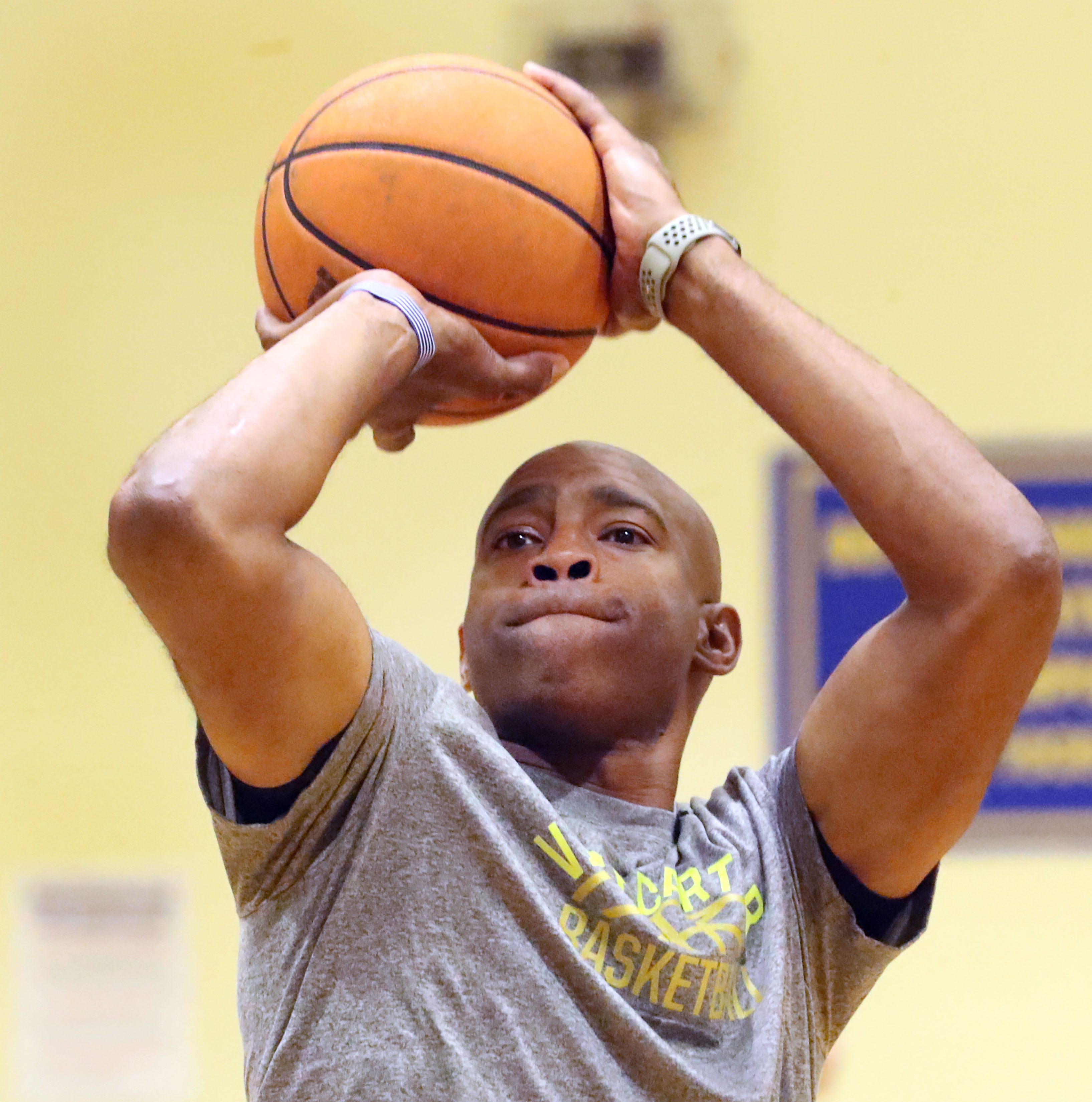 Vince Carter as Josh Allen's boss? NBA legend joins Buffalo Bills ...