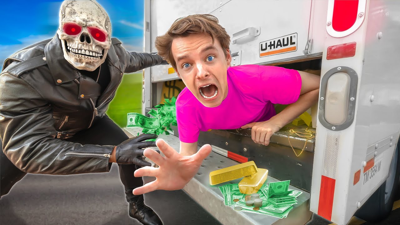 Mafia assassin trapped me for 50 hours in moving truck!