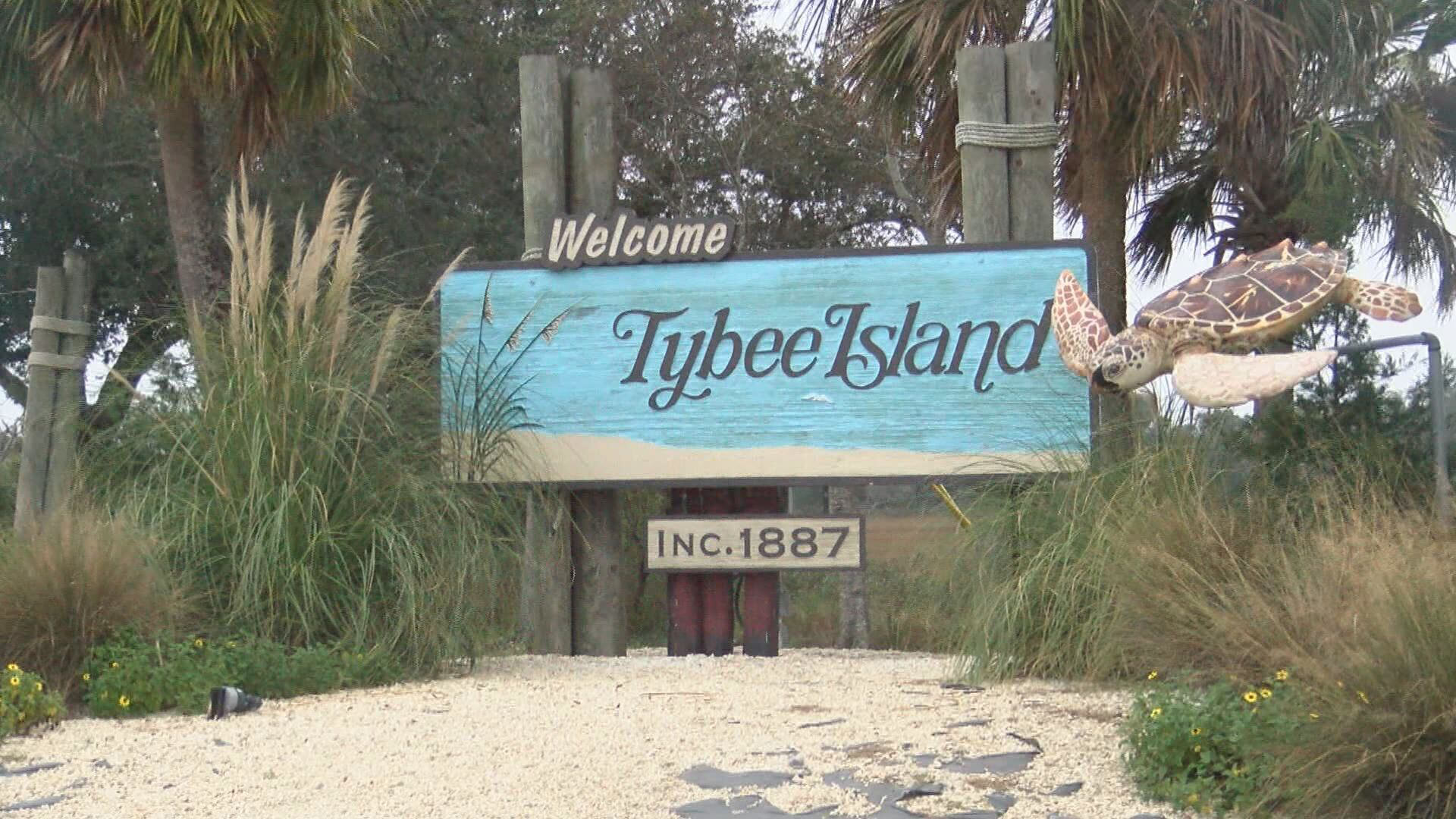 Labor Day weekend brings business to Tybee Island Labor Day weekend brings business to Tybee Island