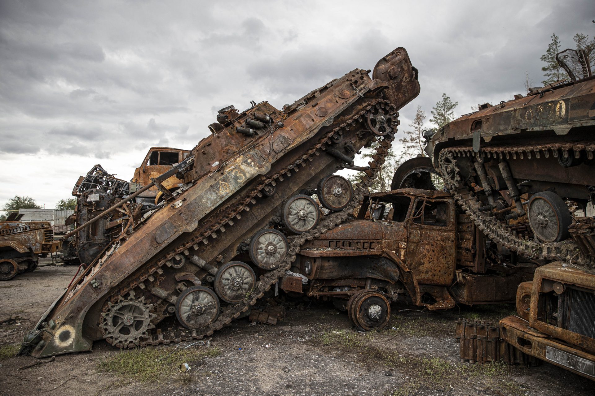 Russian tank losses just hit a terrible new milestone