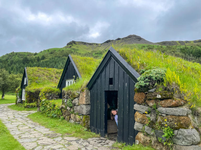10 quirky things you’ll experience when traveling in Iceland