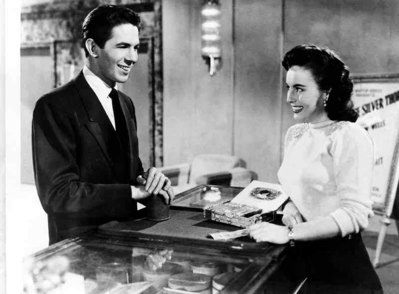 In Memoriam: Incredible Leonard Nimoy Facts