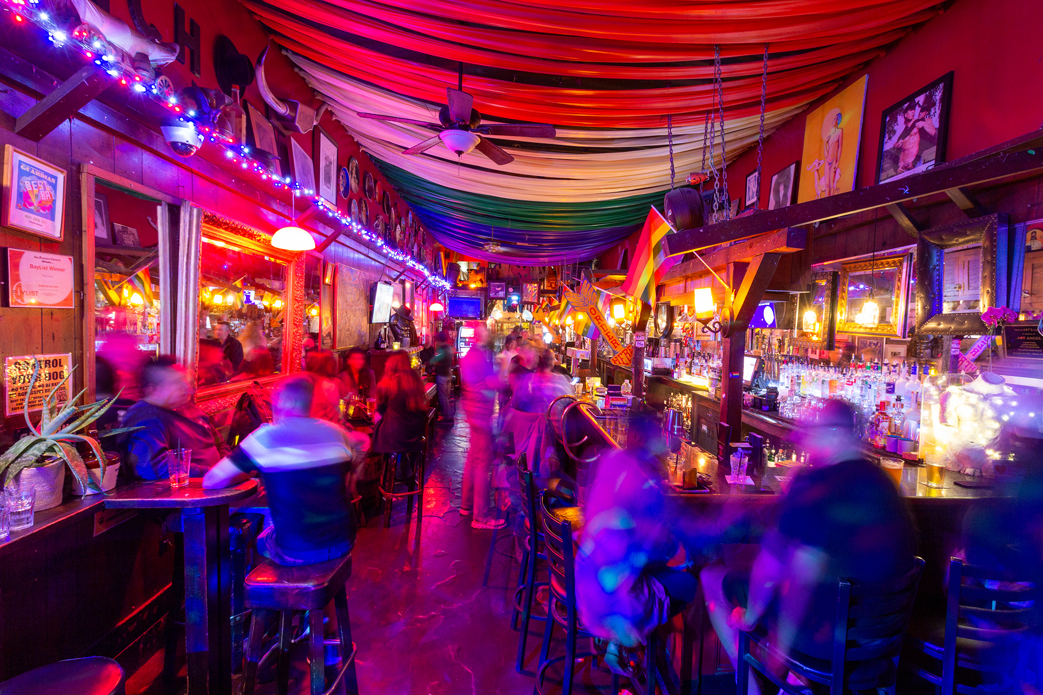 The last bar of its kind on a historic San Francisco party street has ...