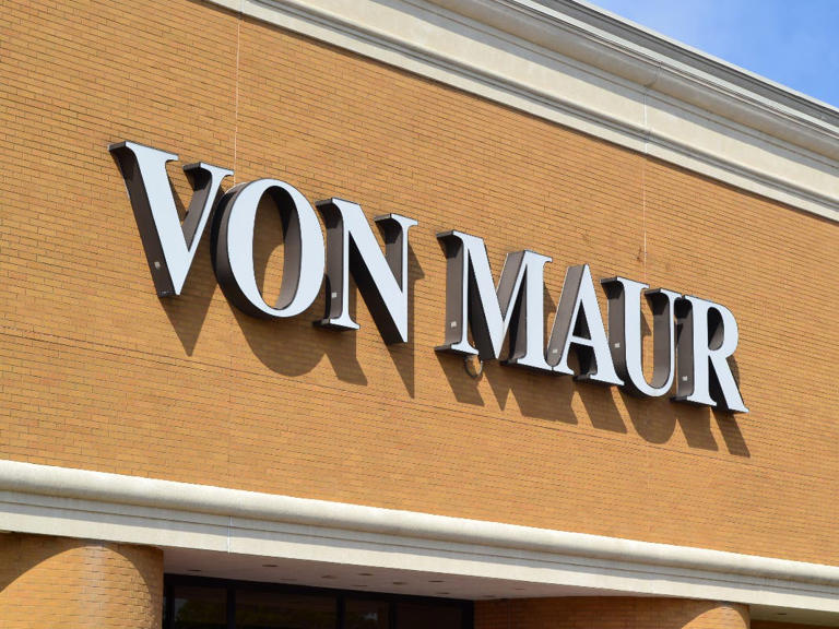 Von Maur Sets Opening Date For First PA Department Store Von Maur Sets Opening Date For First PA Department Store