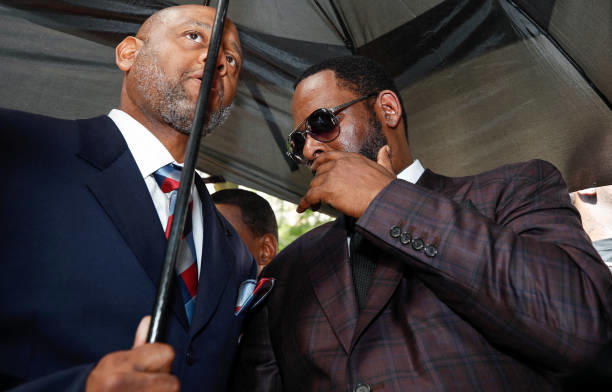 R Kelly Asks The Supreme Court To Overturn His Sex Crime Convictions