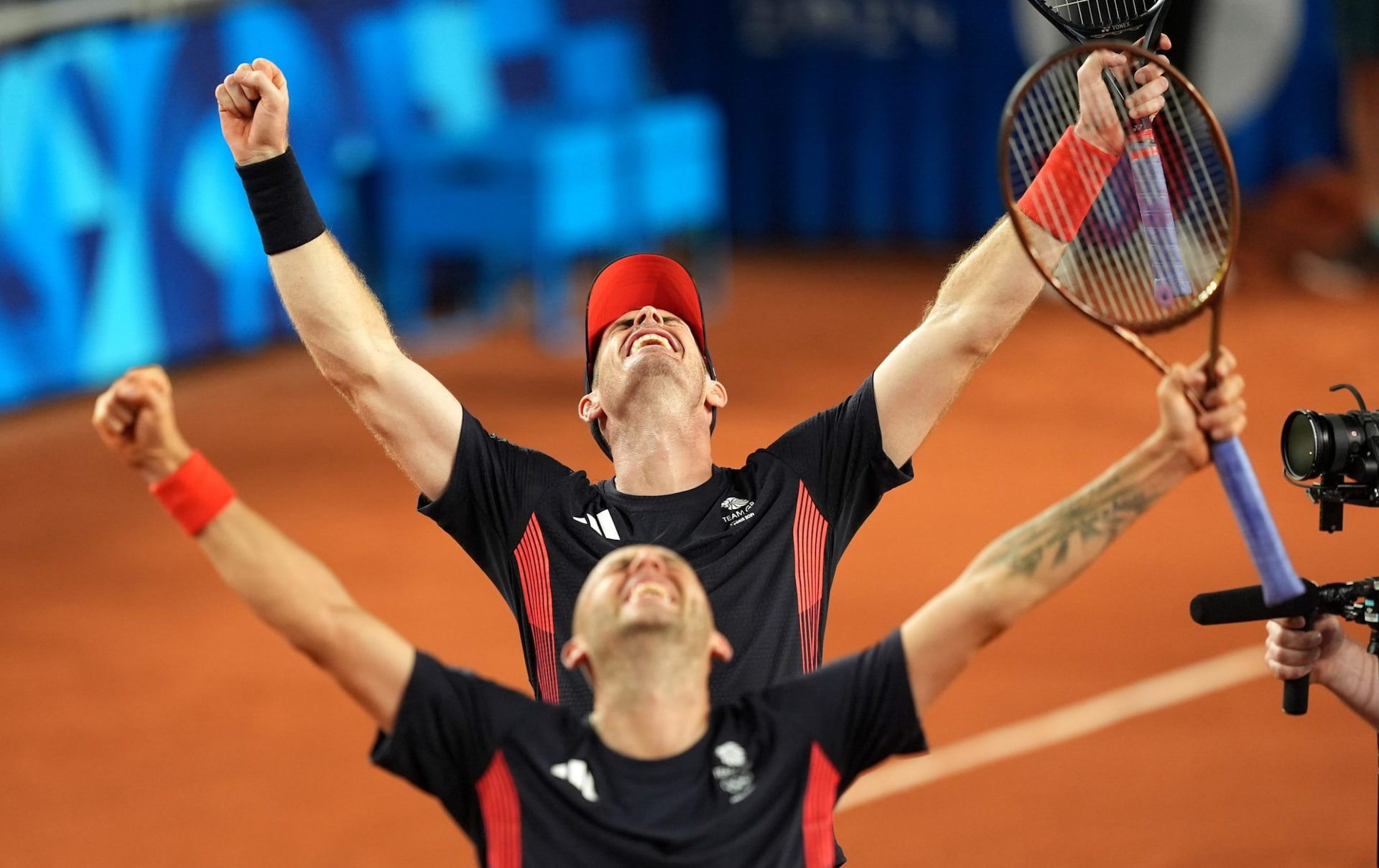 Andy Murray conjures another great escape act as farewell shows no sign ... Andy Murray conjures another great escape act as farewell shows no sign ...