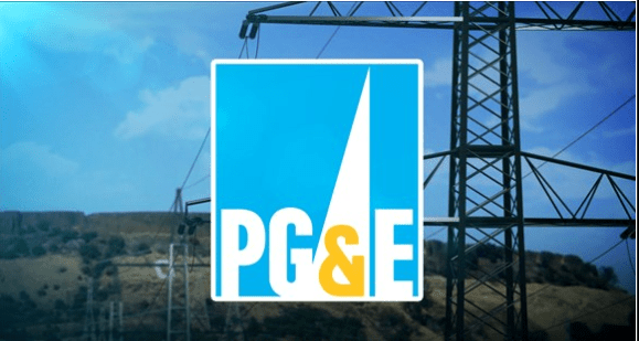 PG&E crews working to restore power in Fresno