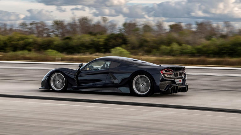 America's Most Obscure Hypercar Is Still The Fastest Ever Made