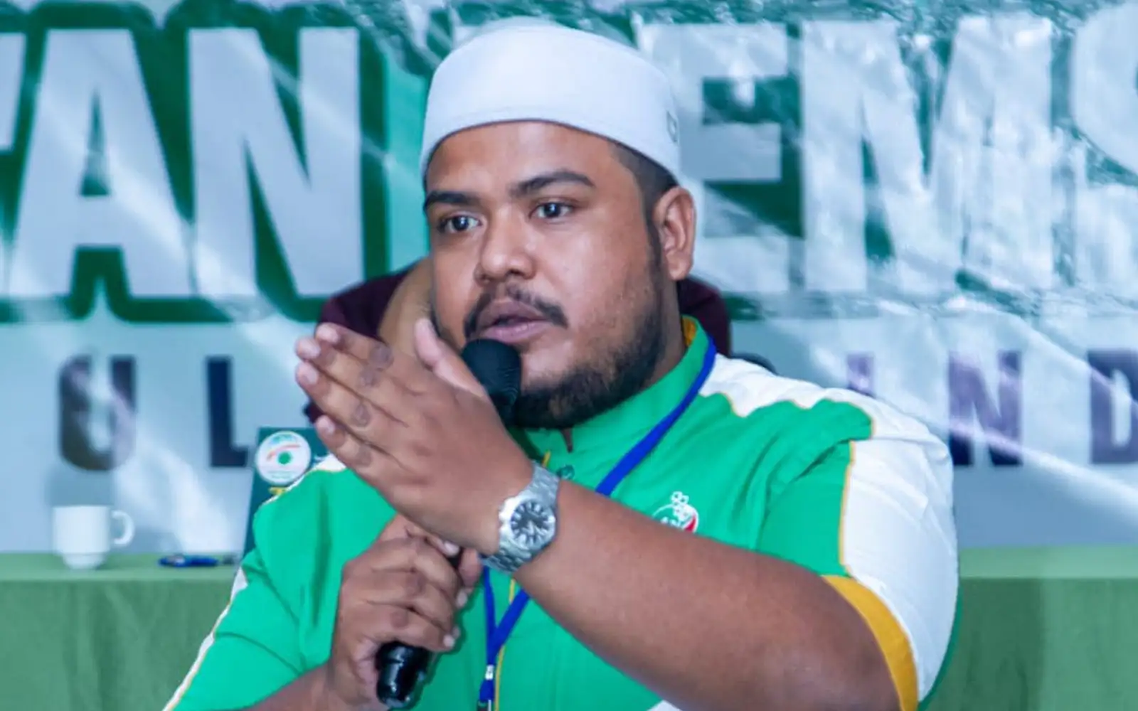 PAS members aren’t foolish, says youth leader after invite to join Amanah