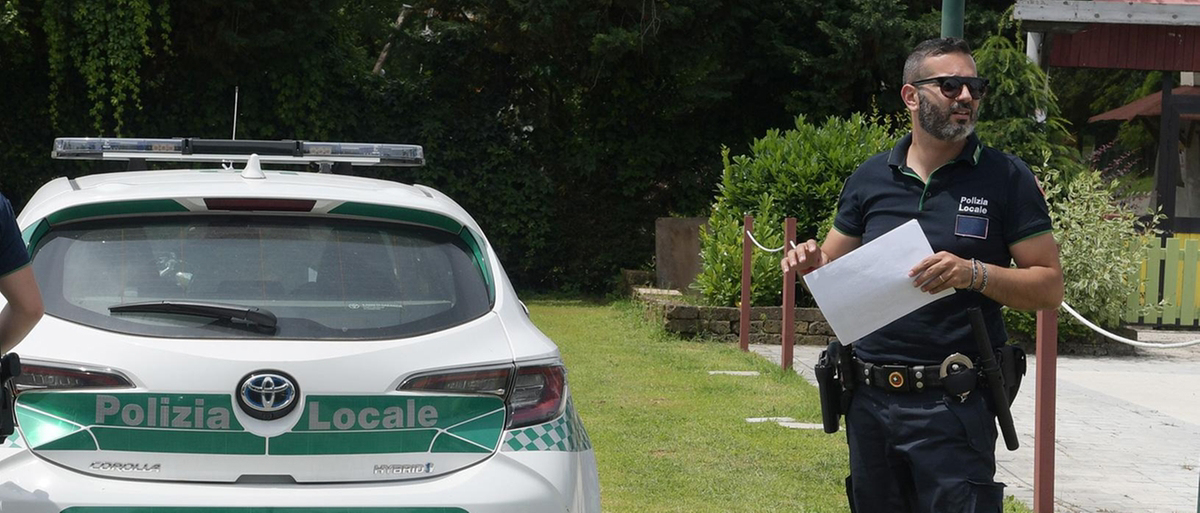 Bimba annegata in piscina. Salgono a 8 gli indagati. Ipotesi omicidio ... Bimba annegata in piscina. Salgono a 8 gli indagati. Ipotesi omicidio ...