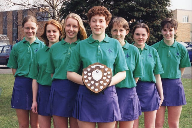 38 highly memorable school photos from Preston during the decade of the 90s