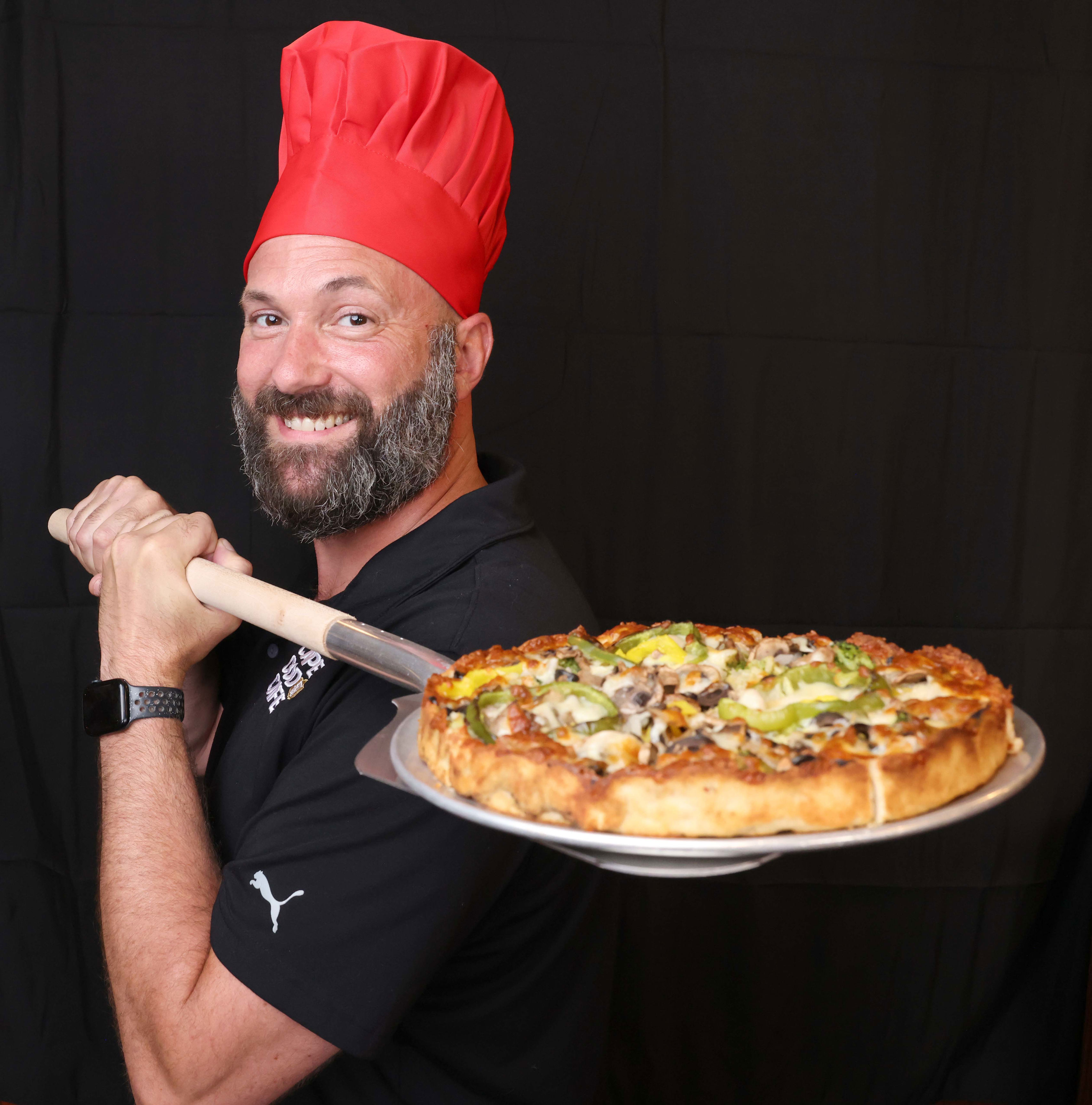 Brockton eats with Sam— Trying bar pizza for first time. Does it live ...
