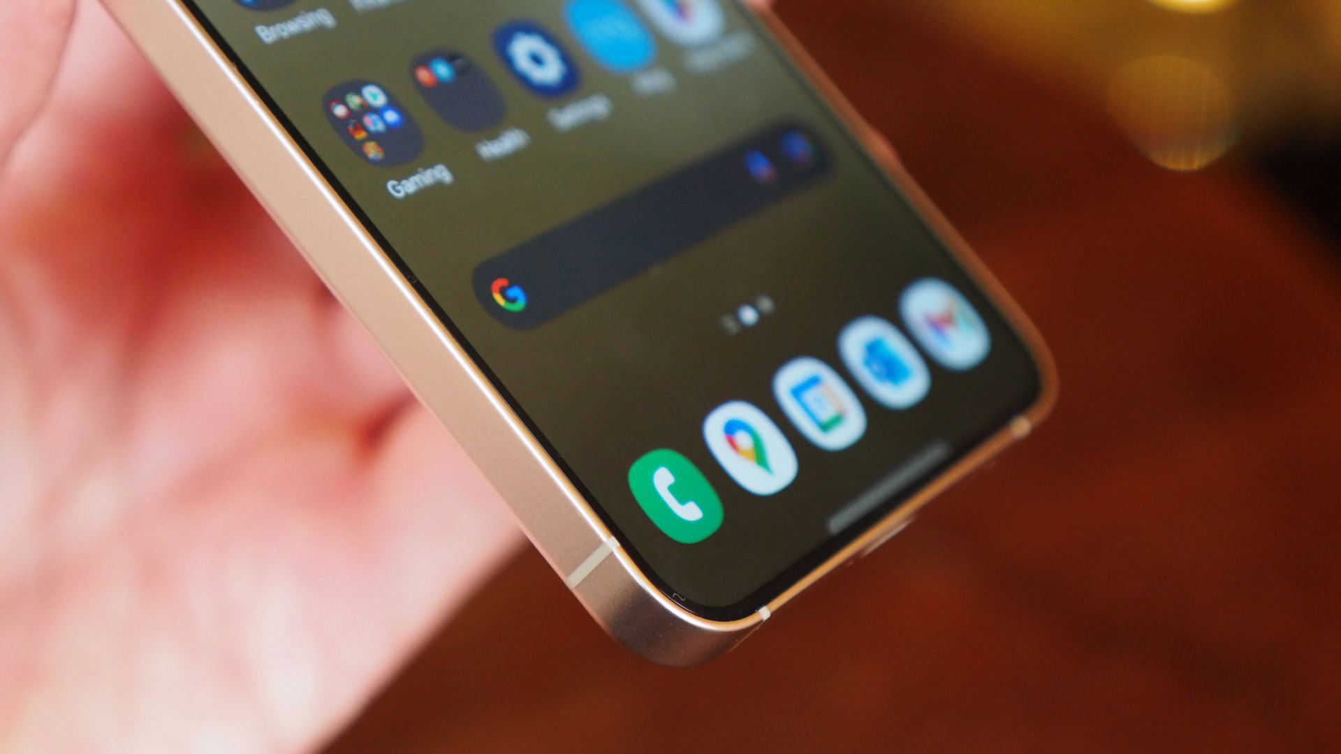 Samsung is rumoured to be bringing back an older phone design feature ... Samsung is rumoured to be bringing back an older phone design feature ...
