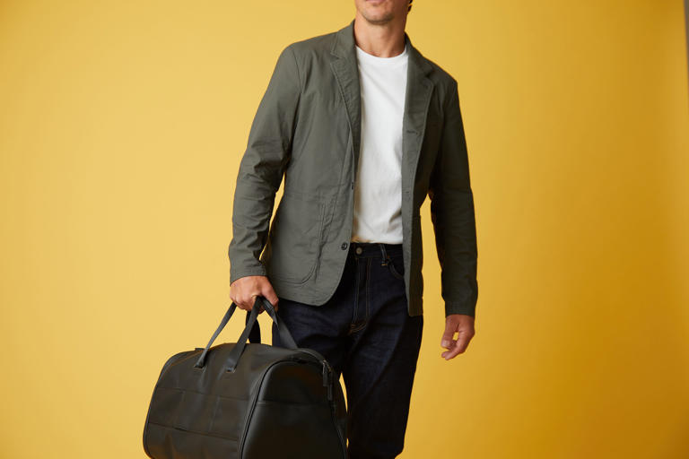 This $79 travel blazer kept me cozy during my 8-hour flight