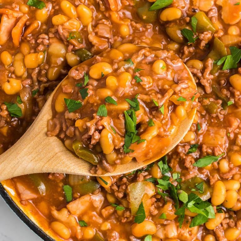 Baked beans (with ground beef and bacon)