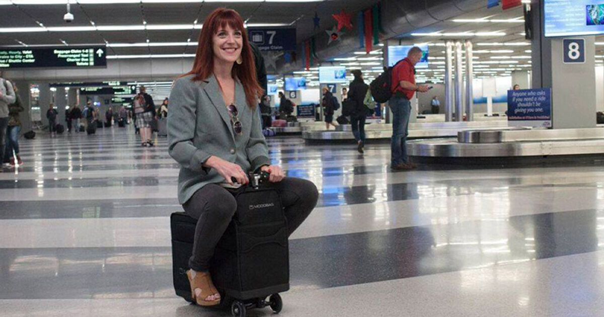 Elle prend une amende pour avoir roulé avec sa valise électrique