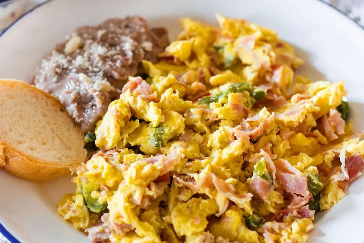 17 tasty scrambled egg dishes perfect for breakfast and brunch