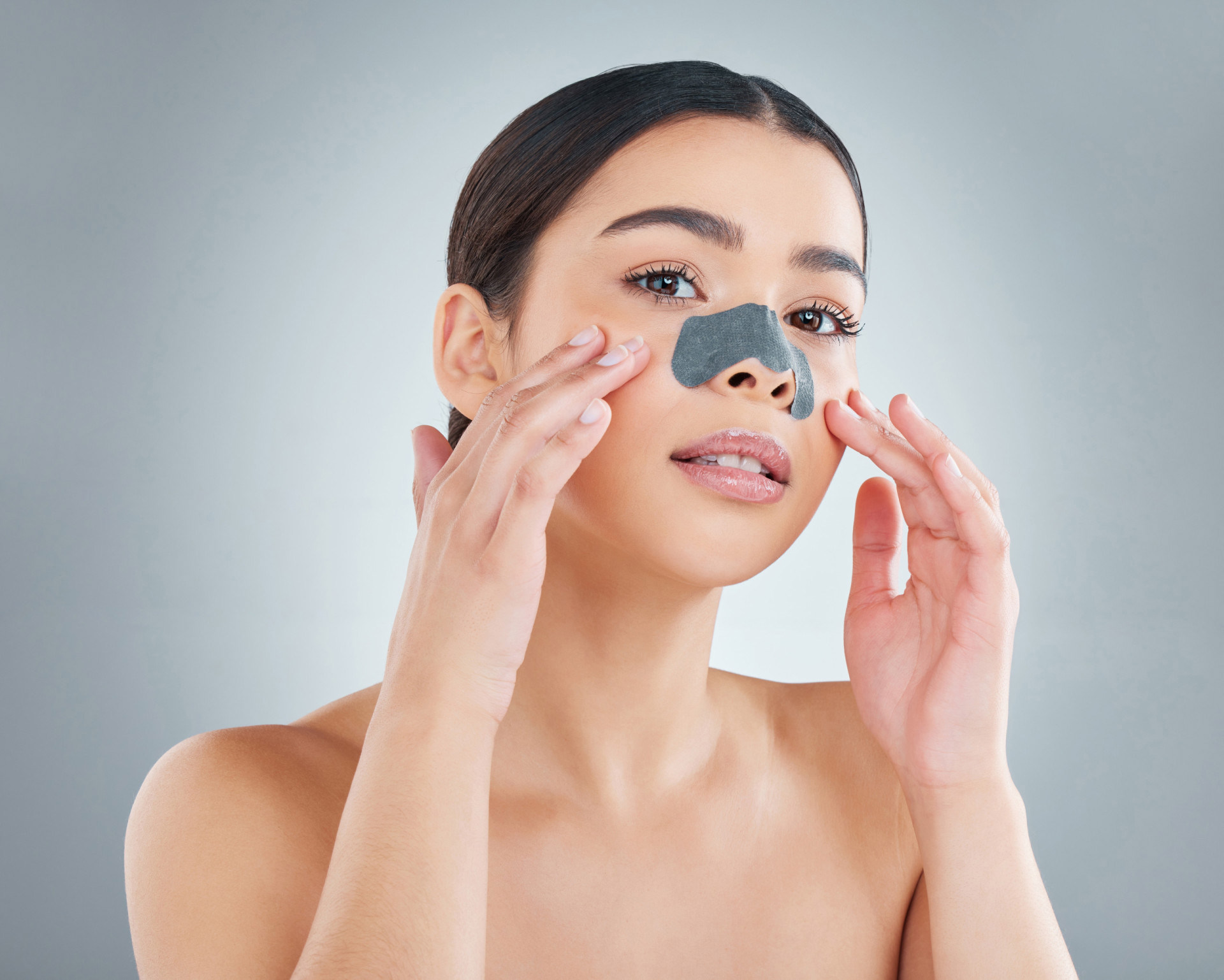 Blackheads: The best and worst ways to remove them Blackheads: The best and worst ways to remove them