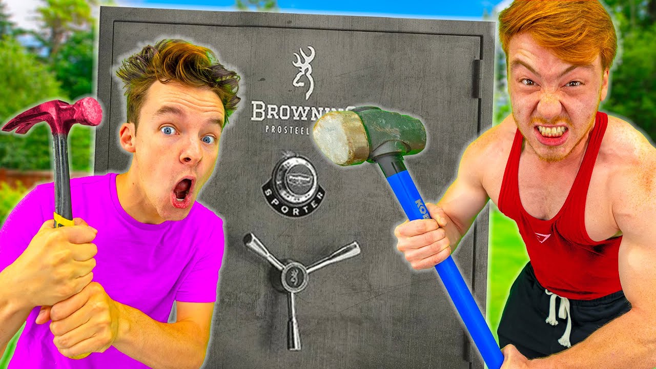 World's strongest man vs. $10,000 unbreakable safe