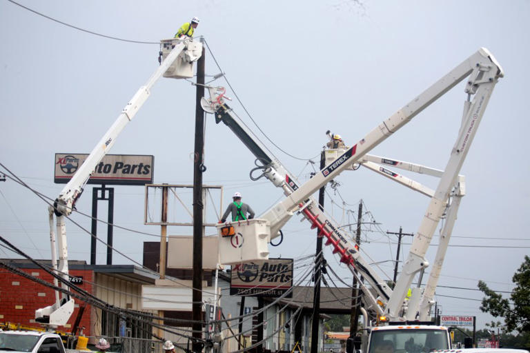 Texas Legislature passes bill protecting utility workers from assaults ...