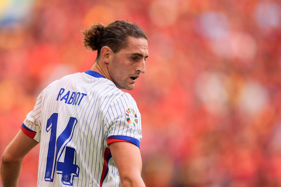 Strijd om Rabiot kan beginnen na mededeling Juventus Strijd om Rabiot kan beginnen na mededeling Juventus