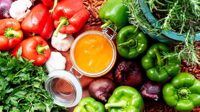 Easy Homemade Peri-Peri Sauce With Peppers