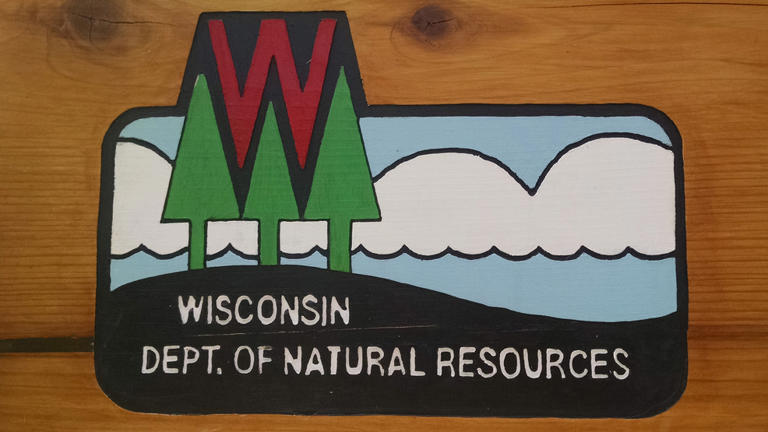 Fertilizer spill from farm leads to Sheboygan River fish kill, DNR says