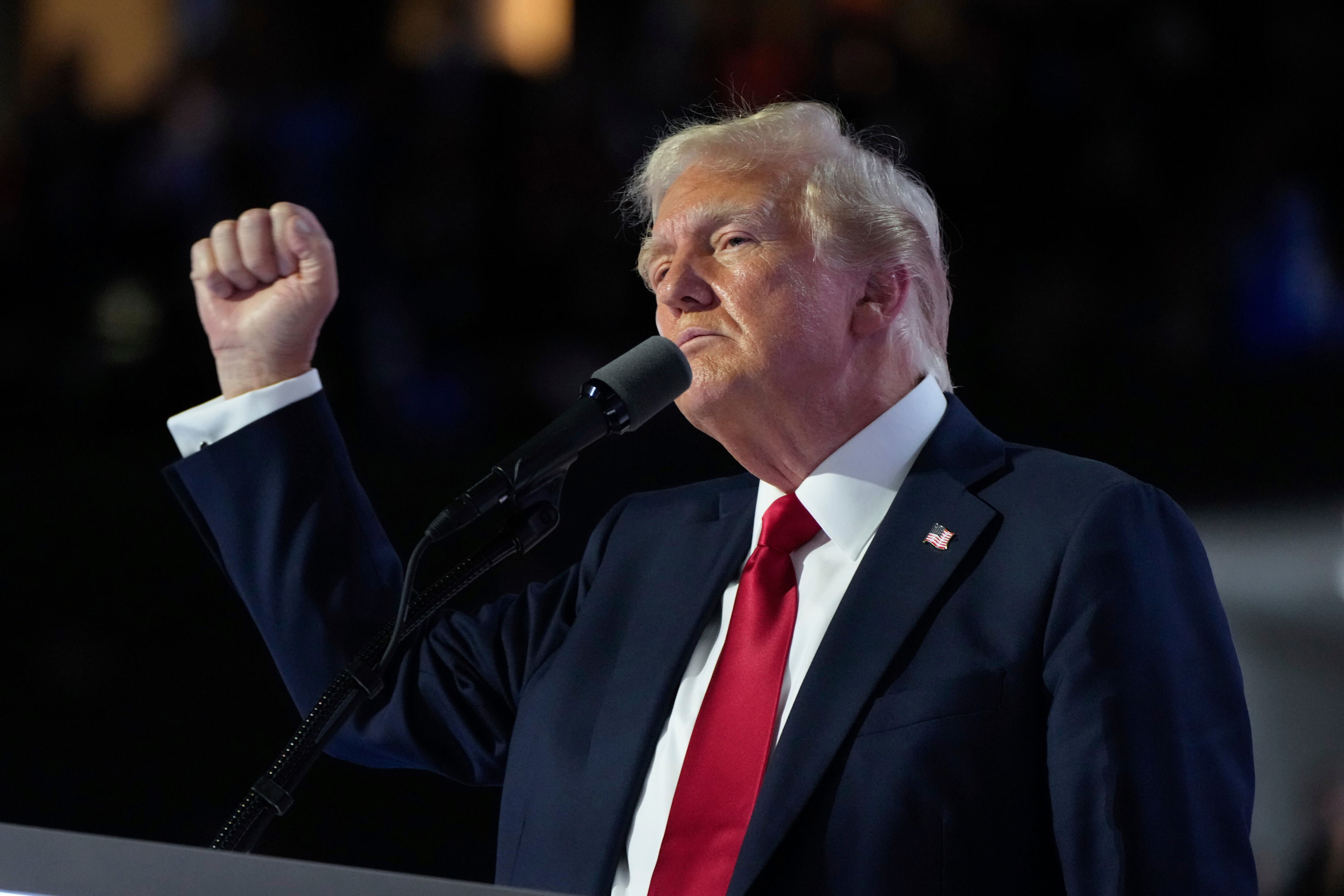 Donald Trump aprovecha debilidad de Joe Biden y bromea con los ... Donald Trump aprovecha debilidad de Joe Biden y bromea con los ...