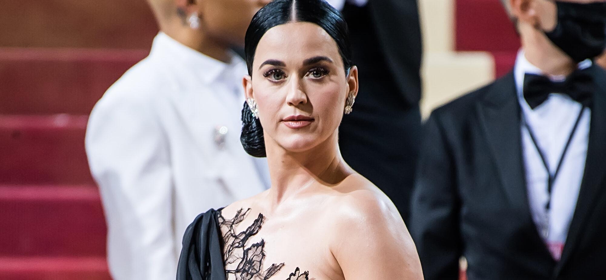 Katy Perry Gets Roasted As 'Dramatic' Reaction To Landing Back On Earth ...