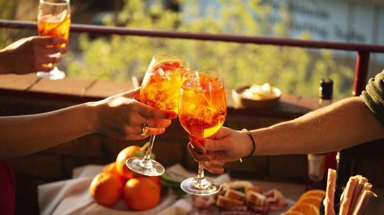What's The Difference Between Aperitifs And Digestifs?