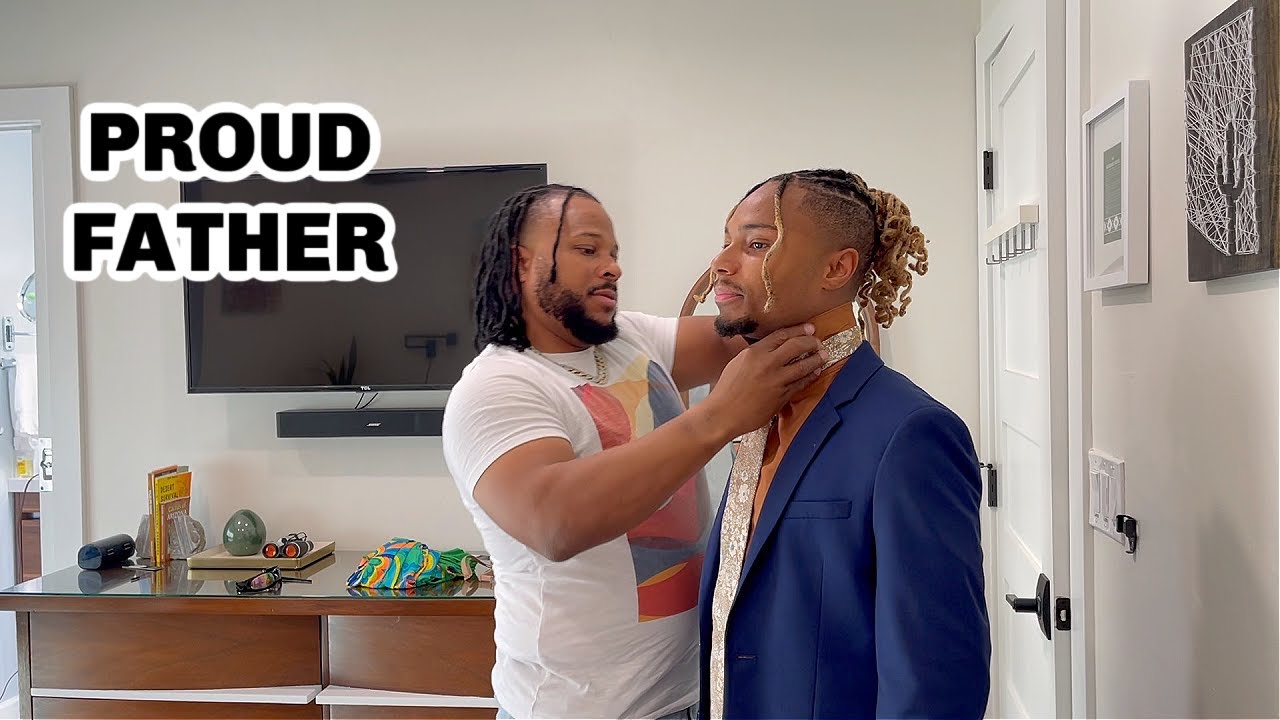 Darius cooks alone in a surprising mukbang