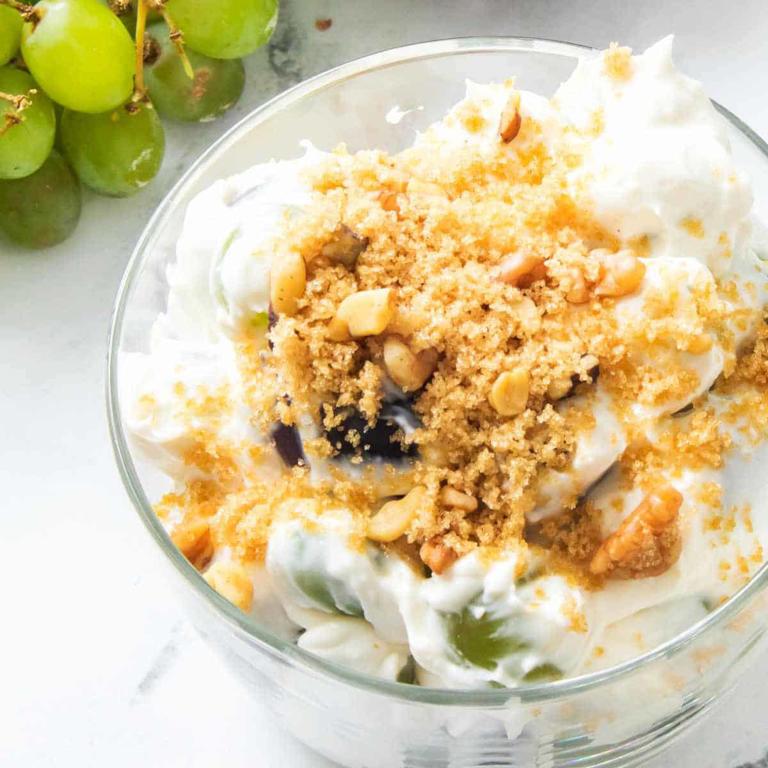 Creamy Grape Dessert Salad