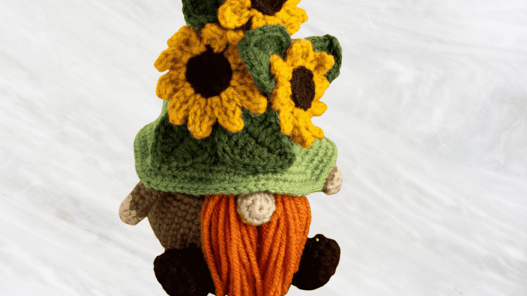 10 Adorable Crochet Fall Gnomes