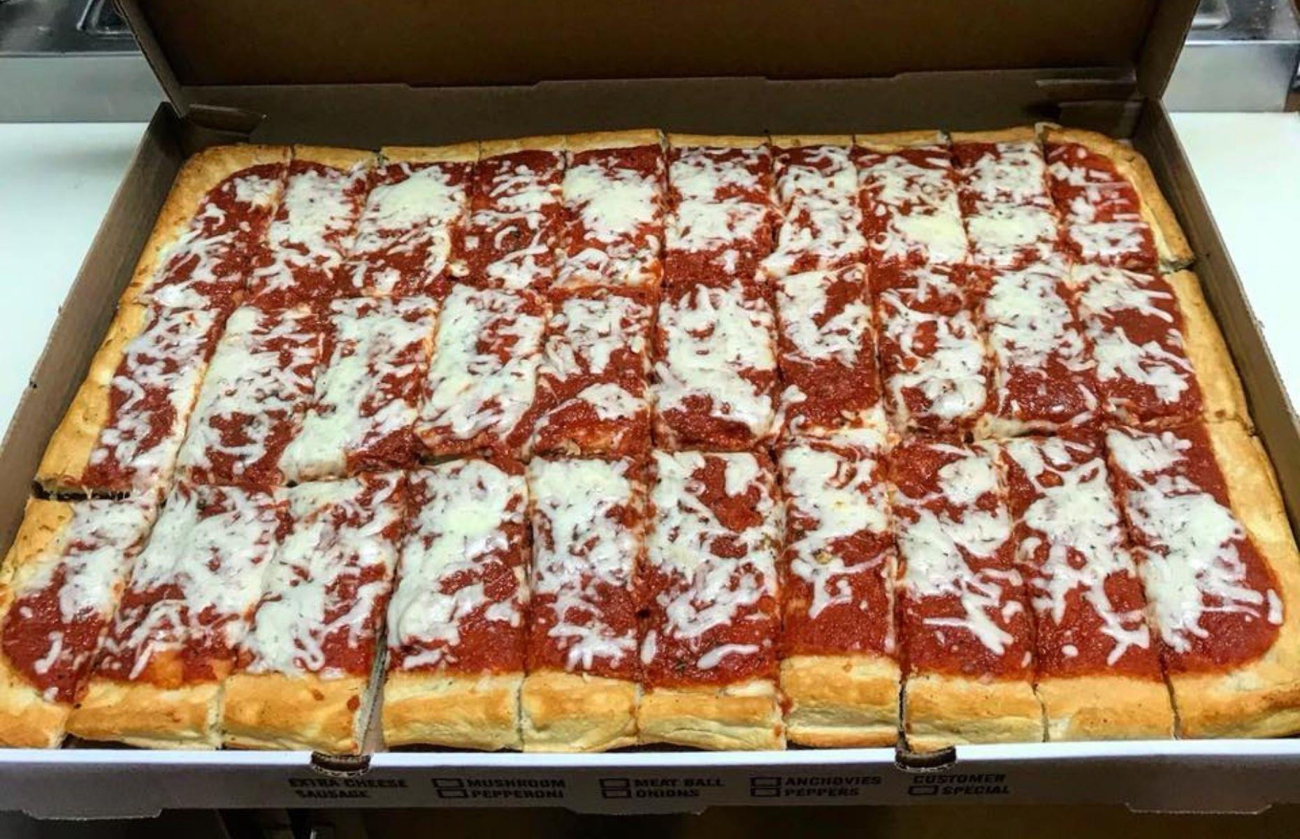 Discover The Fascinating History Of America's First Pizza