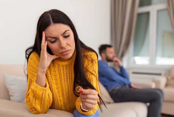 10 Signs You're Falling Short as a Wife 10 Signs You're Falling Short as a Wife