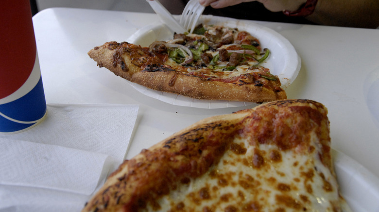 13 Costco food court secrets not many know