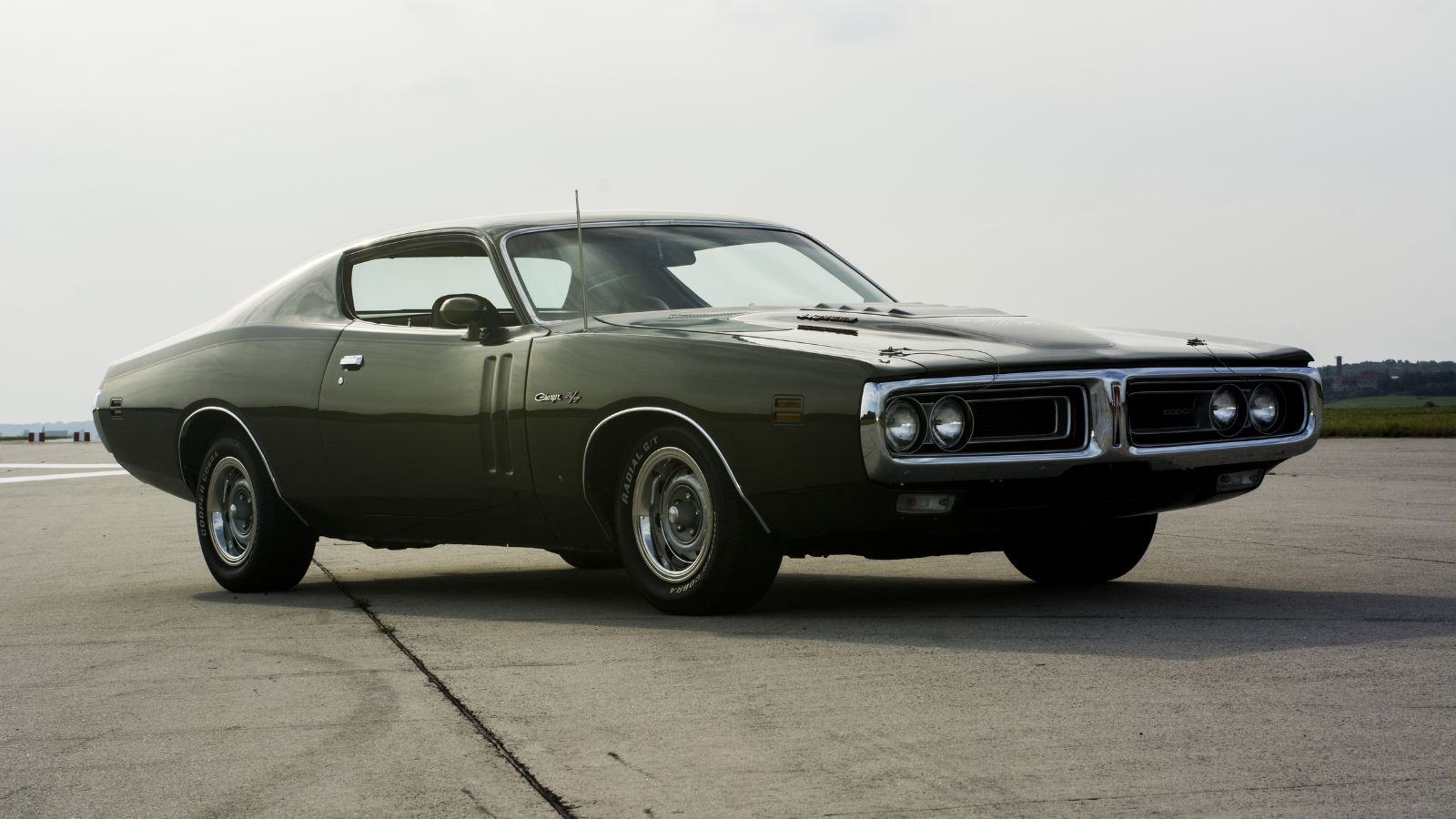 15 Iconic Cars from the 1970s That Still Make People Stare