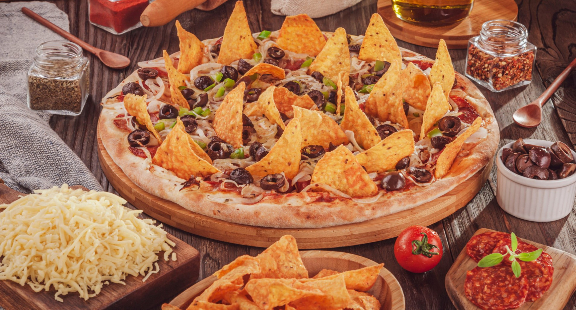 Weird pizza toppings from around the world
