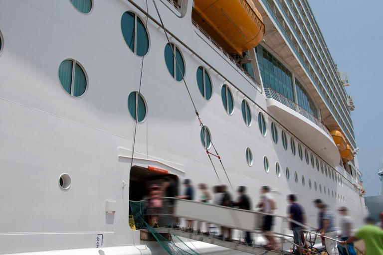 All aboard! What you need to know about cruise boarding times and how ...