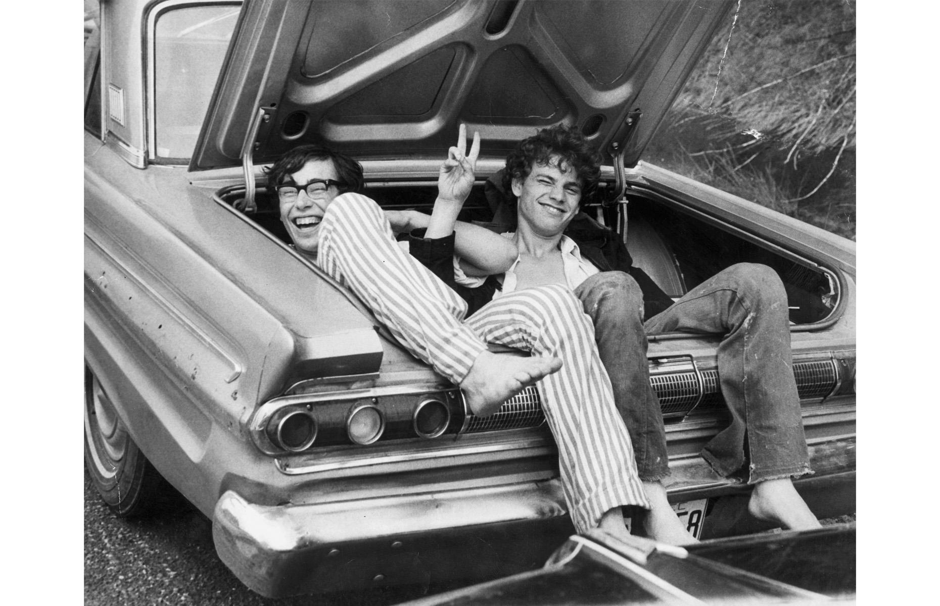 Amazing retro photos showing 1960s America