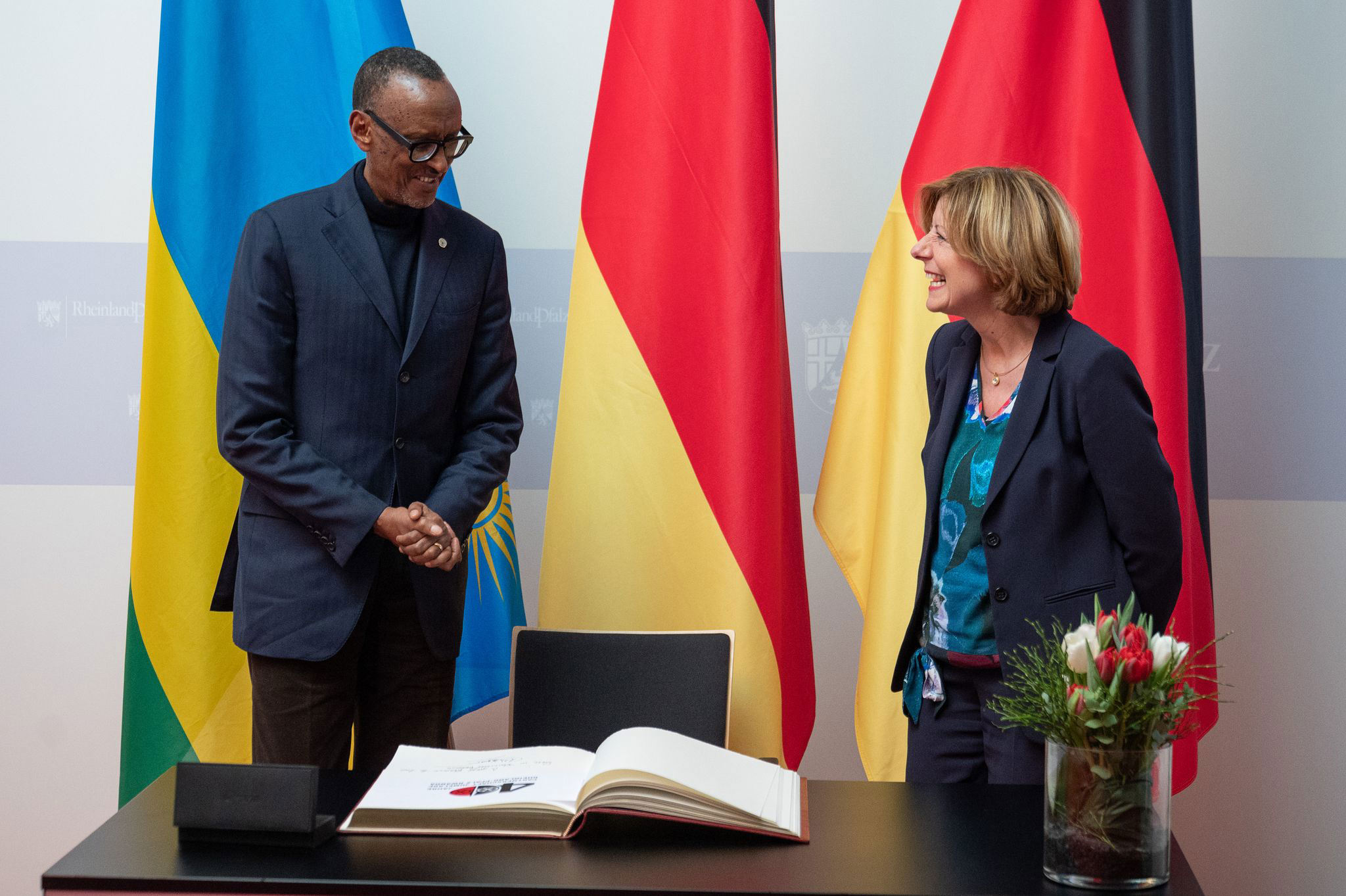 Delegation aus Ruanda besucht Pfalz - Umwelt und Tourismus Delegation aus Ruanda besucht Pfalz - Umwelt und Tourismus