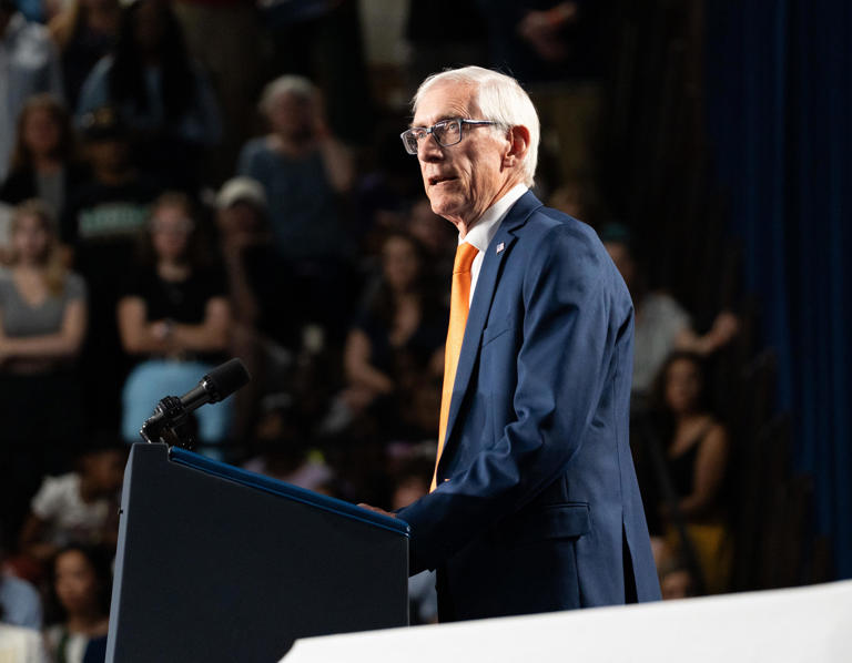 Wisconsin's prominent DNC delegates include Tony Evers, Tammy Baldwin ...