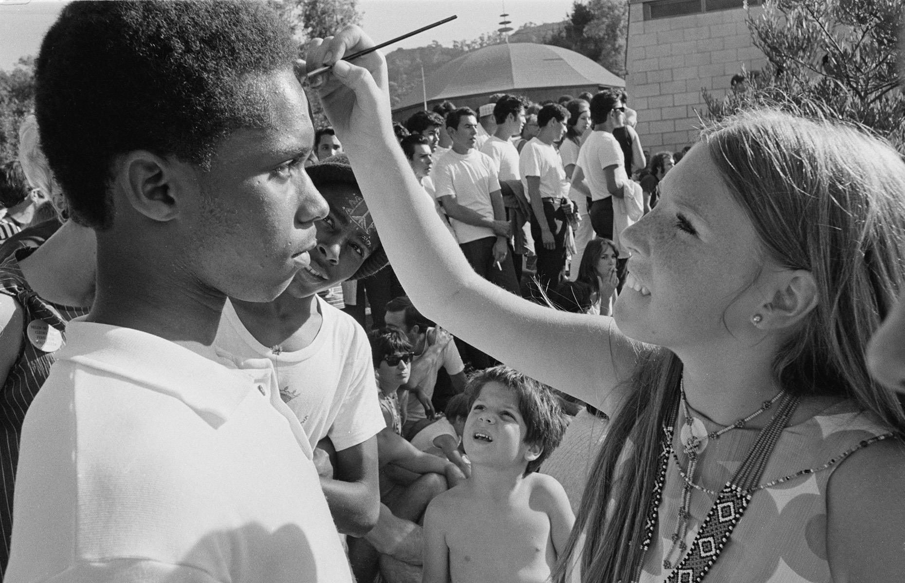 America in the 60s revealed in rare photos