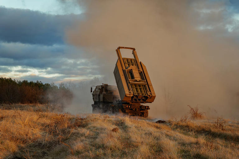 The US-made HIMARS rocket and missile launcher that's been key in ...