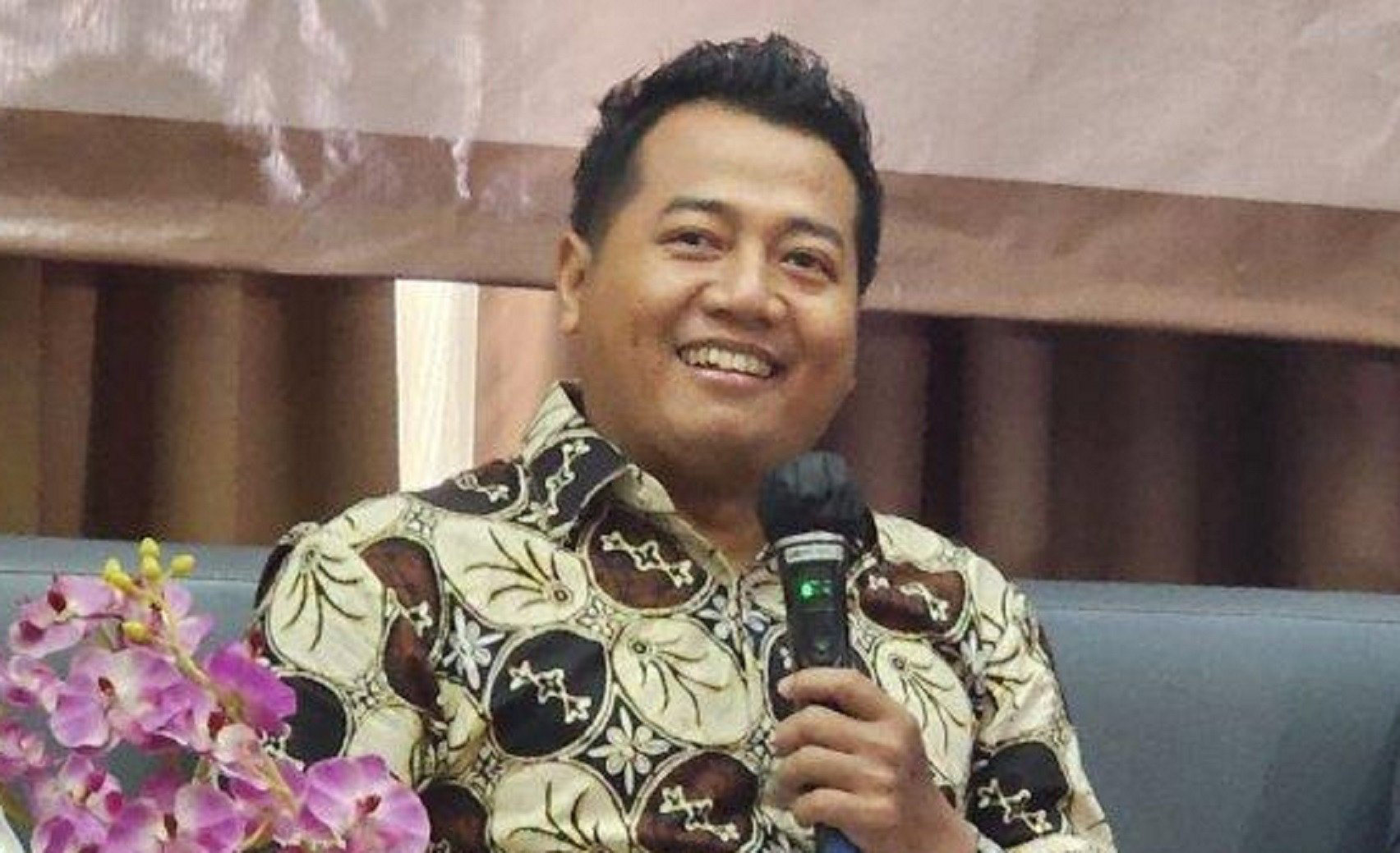 Pengamat: Gerakan Anak Abah Coblos Tiga Paslon di Pilkada Jakarta ... Pengamat: Gerakan Anak Abah Coblos Tiga Paslon di Pilkada Jakarta ...