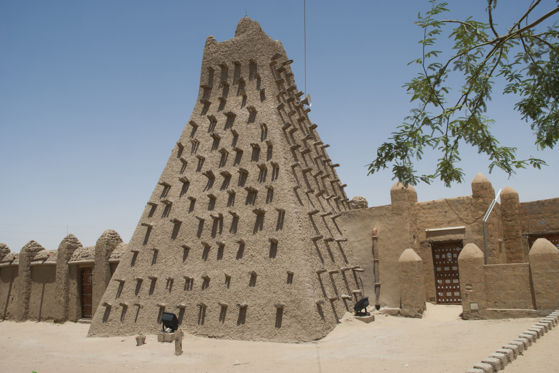 Places to see before they disappear from Earth