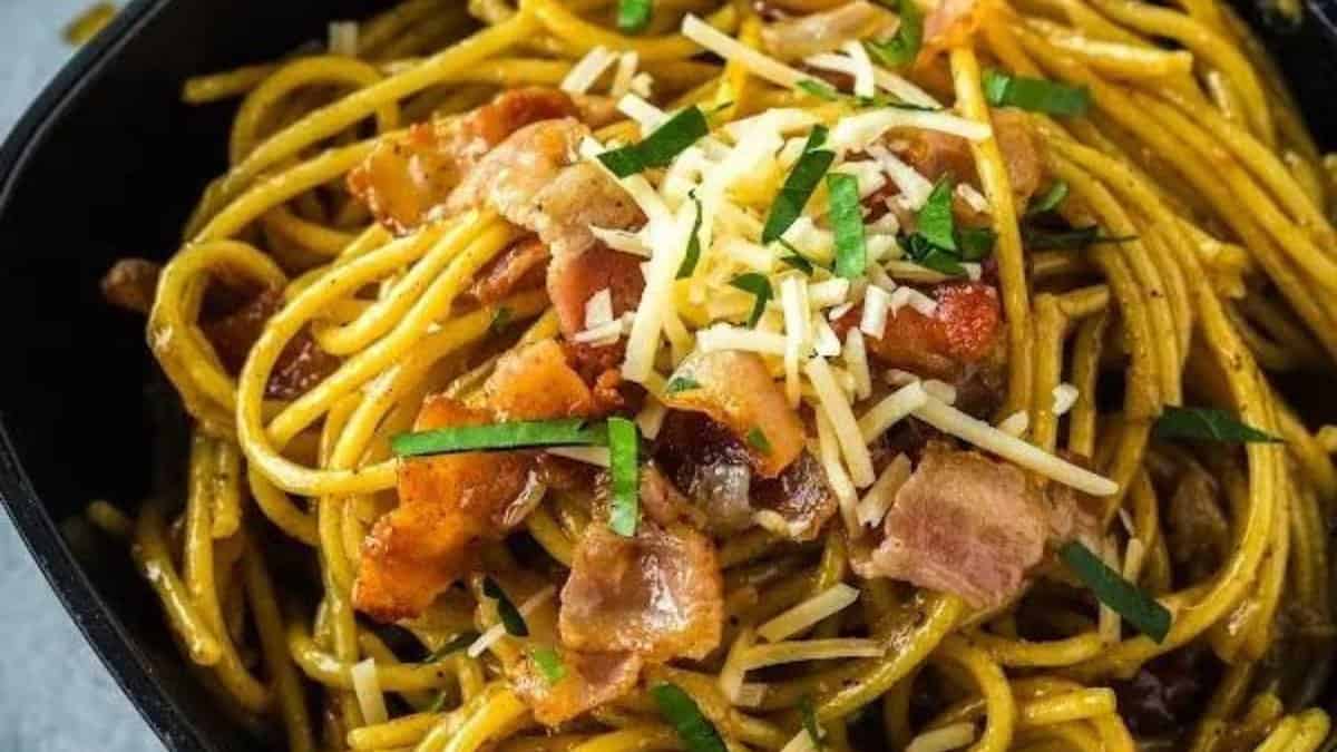 23 One-Pan Wonders: Dump, Cook, and Delight in Every Bite