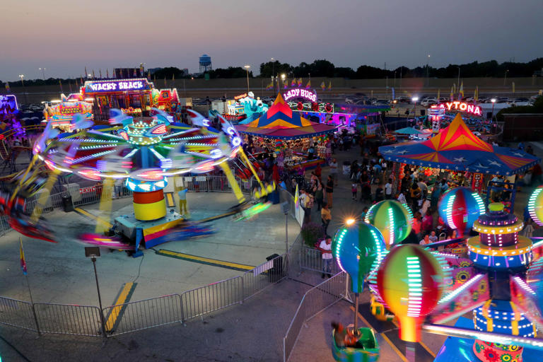 UScellular is giving away Wisconsin State Fair tickets on July 11. Here ...