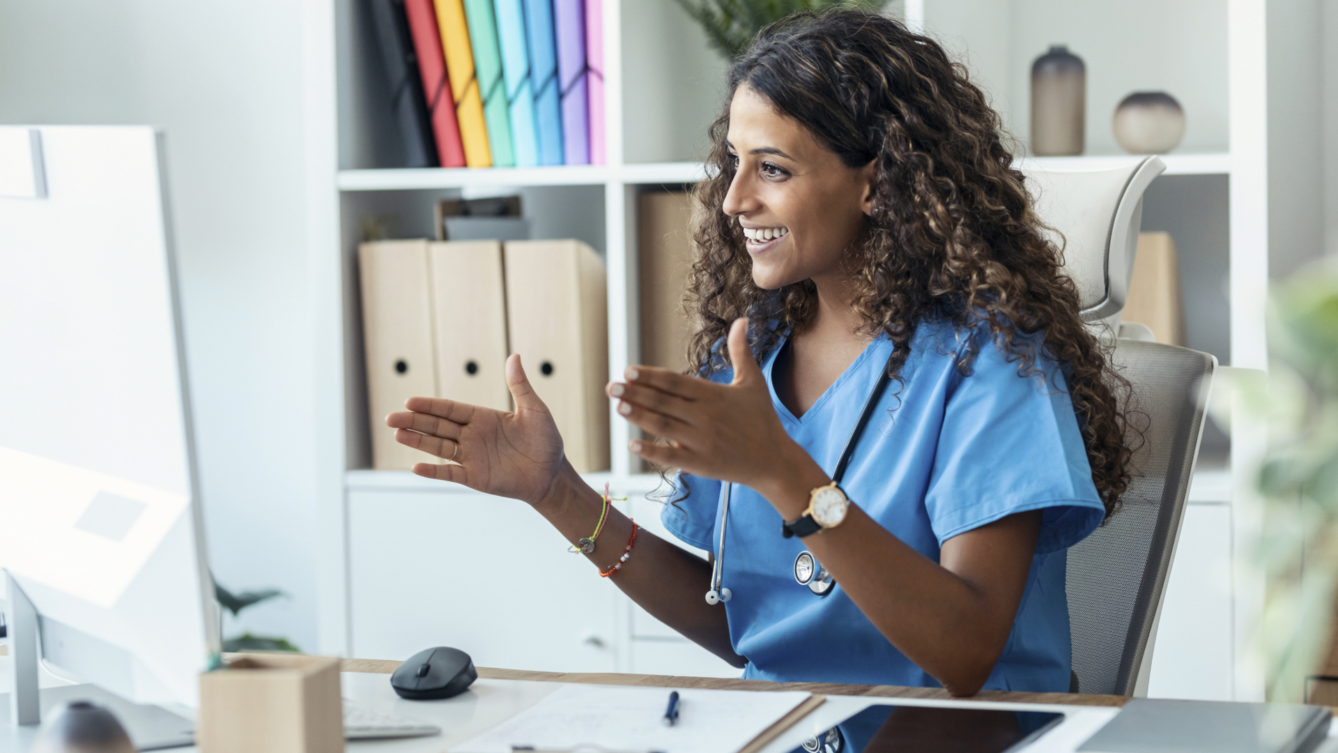 10 In-Demand Side Gigs You Can Do From Home in 2025